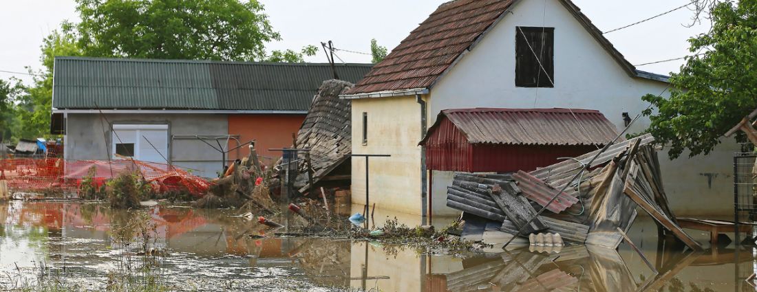 Water Emergency Checklist | Disaster Kleenup Specialists